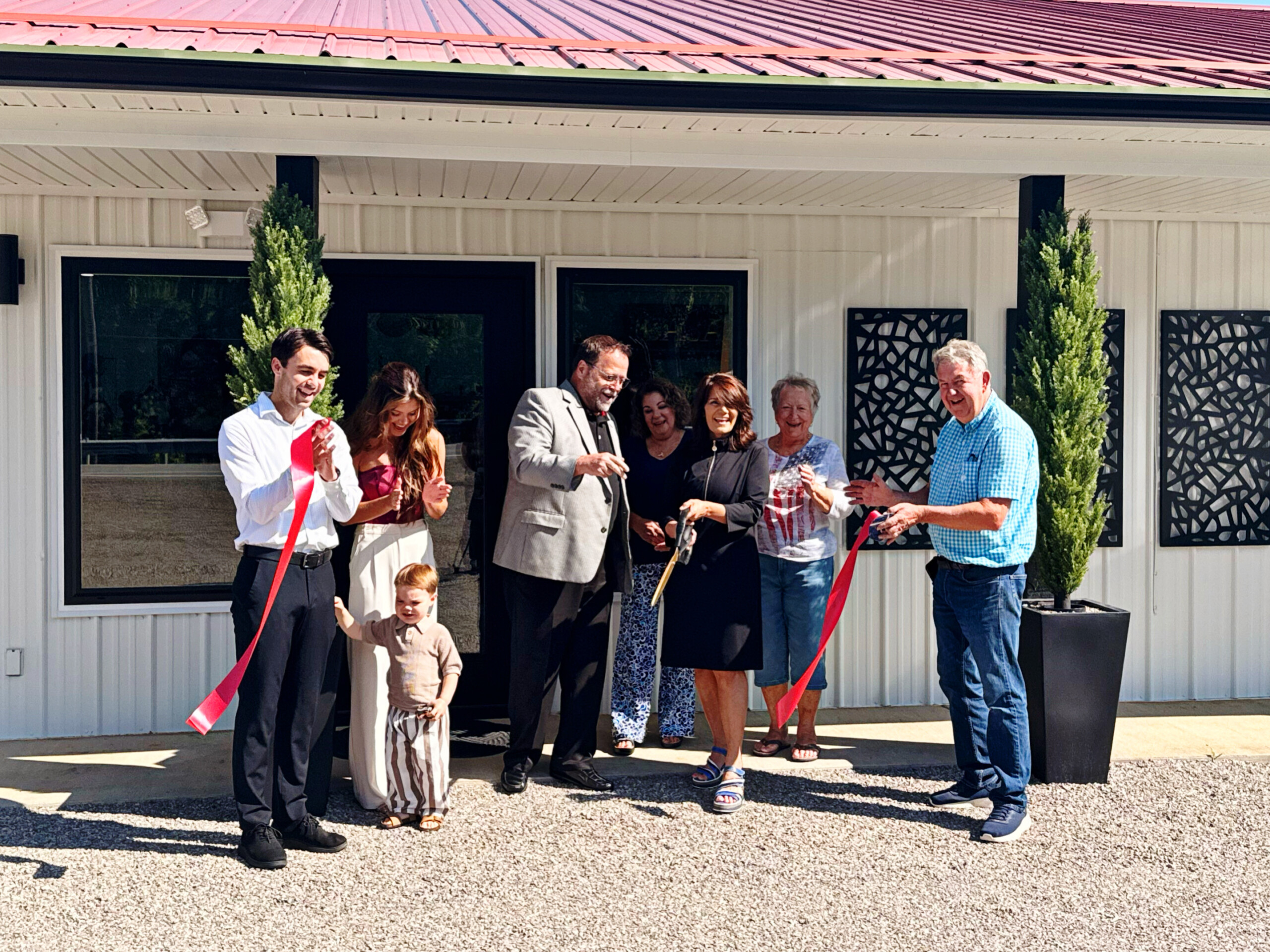 Casa Bella Celebrates Move to East Pike - WHIZ - Fox 5 / Marquee ...